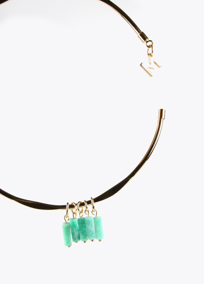 Collier ras-du-cou rigide pierres nature