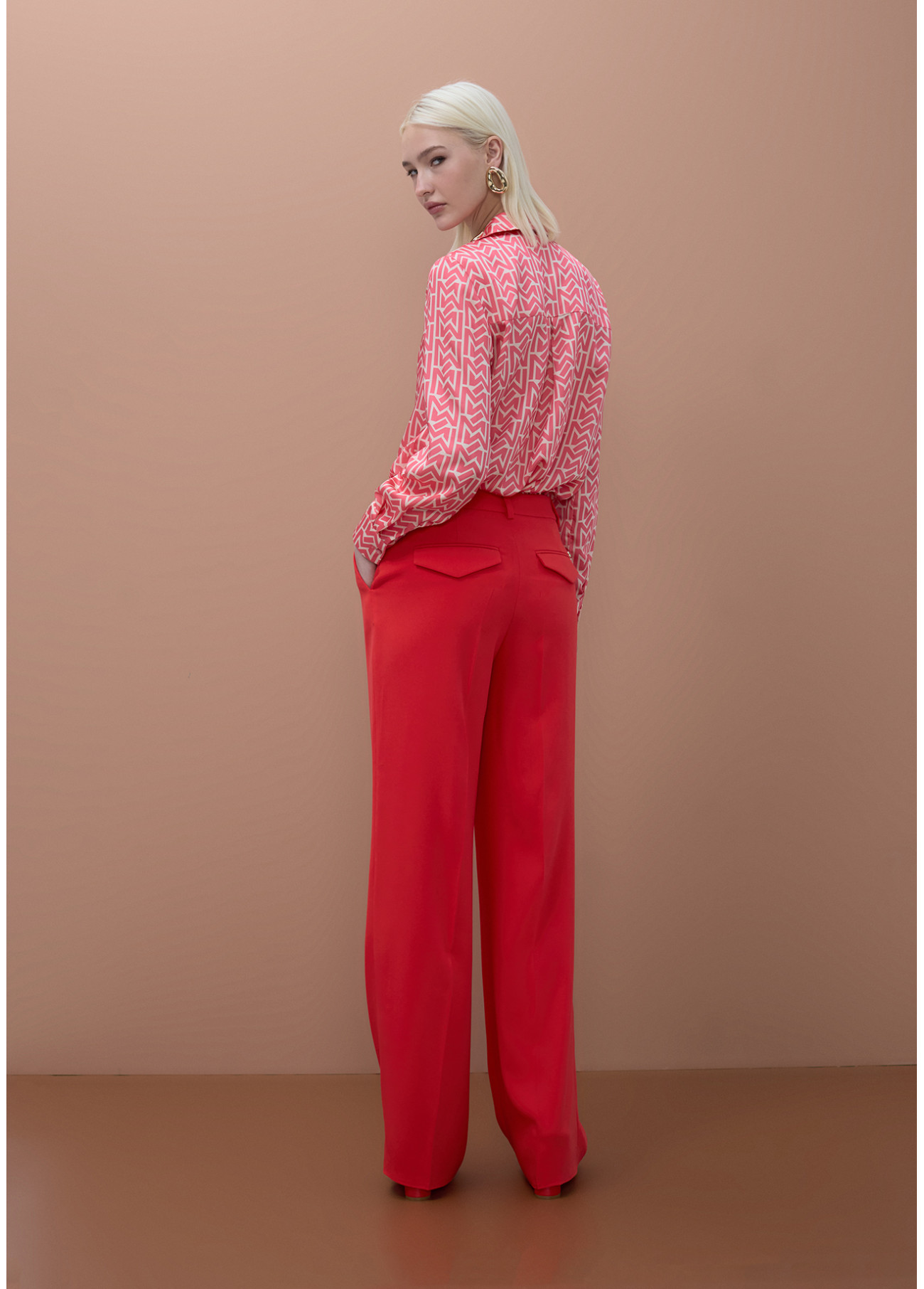 Camisa de Cetim com Logo M - Lola Casademunt